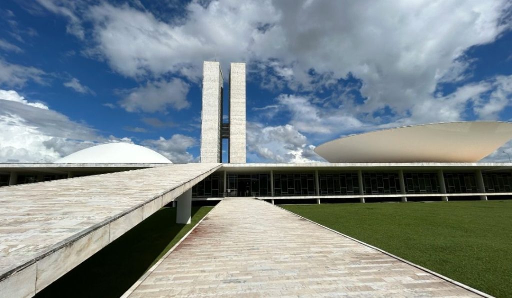 SÓ REZA SALVA – FCCC